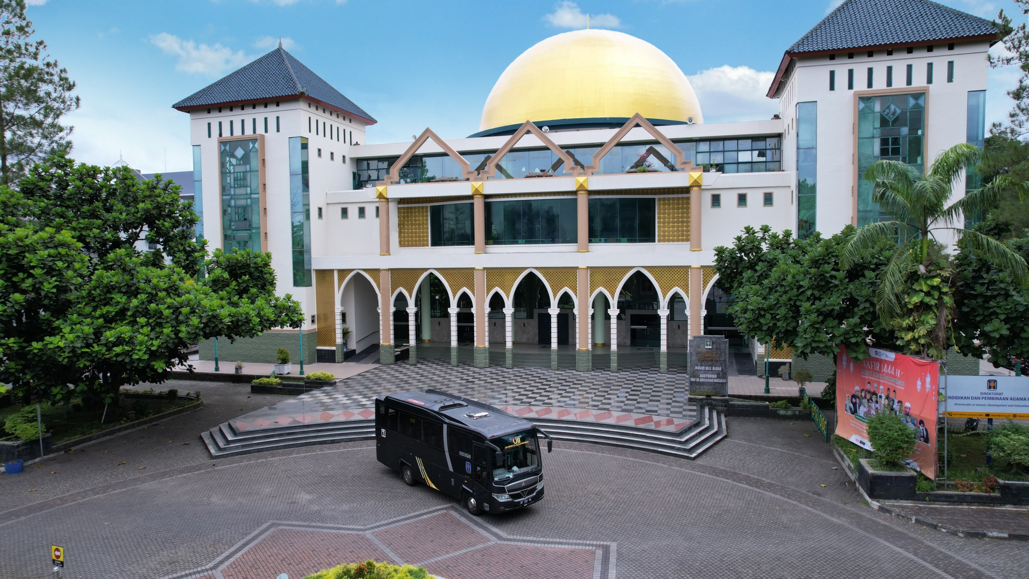 Dapatkan Fasilitas Terbaik Kami